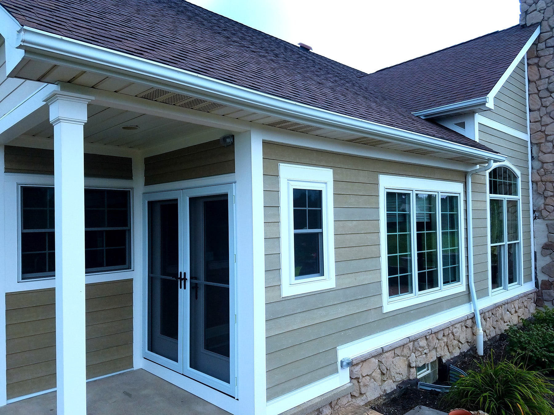 Pro Replacement Windows & Doors Company | Medina Exteriors